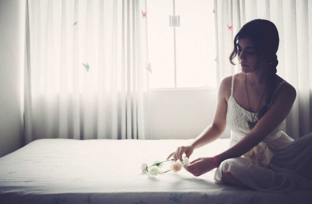 21 Benefits of Drinking Hibiscus Tea before Bed: Side Effects - TeaFame